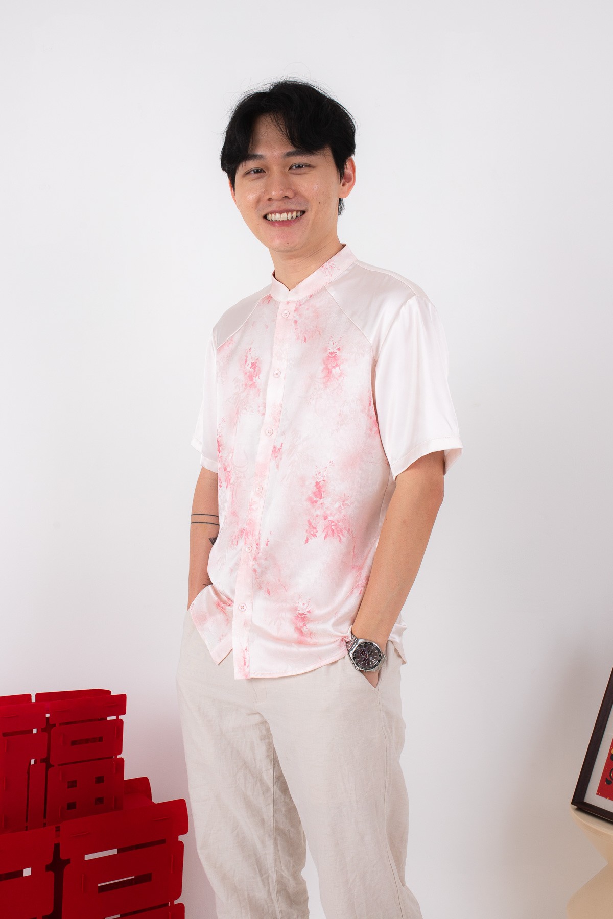 Aura Men Button Up Shirt in Pink