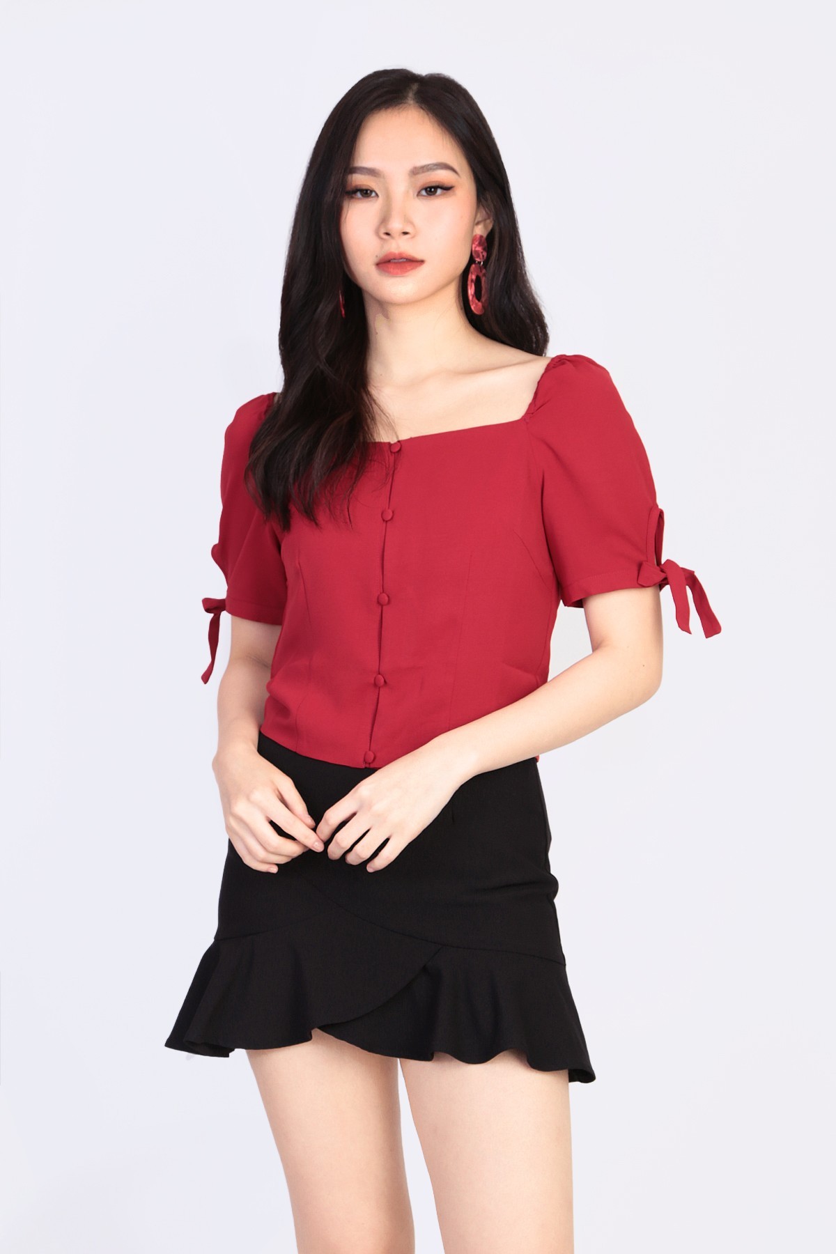 Reuben Button Puff Top in Red