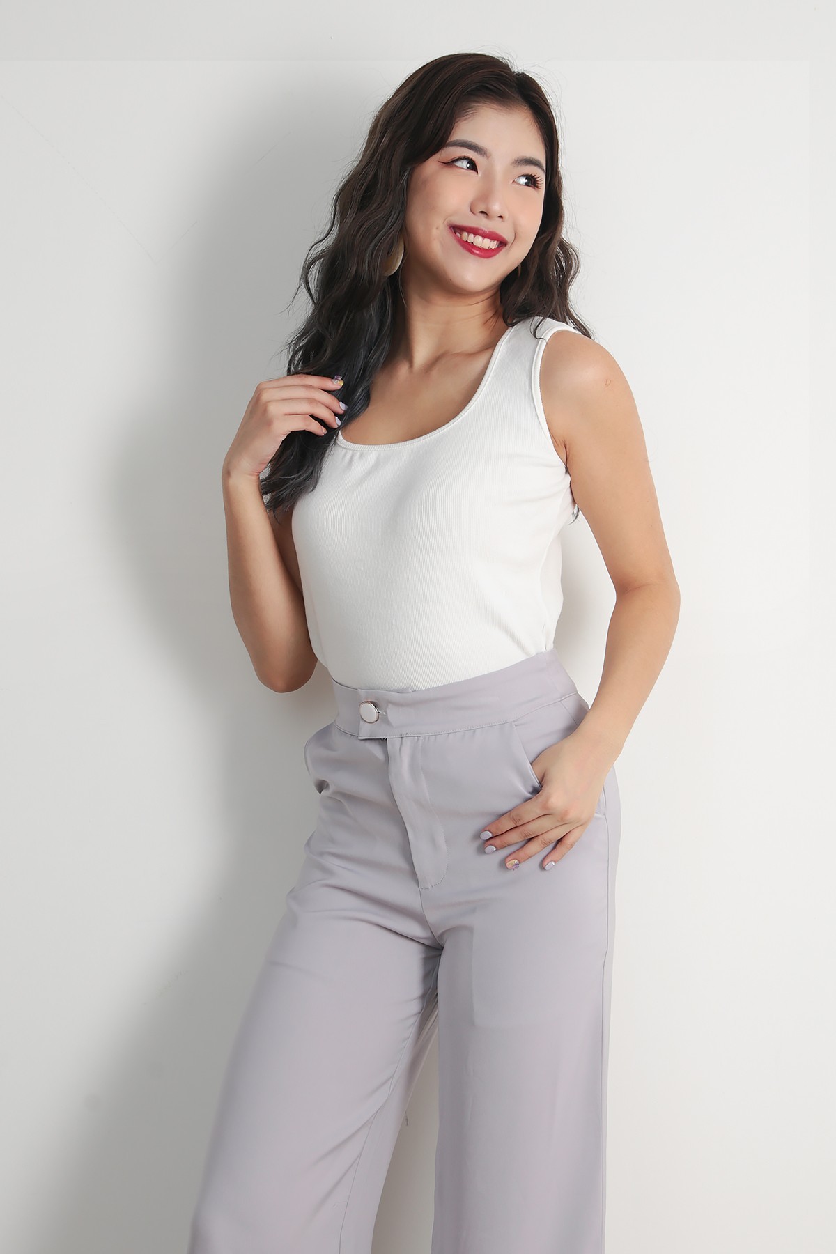 Tessica Essential Top in White