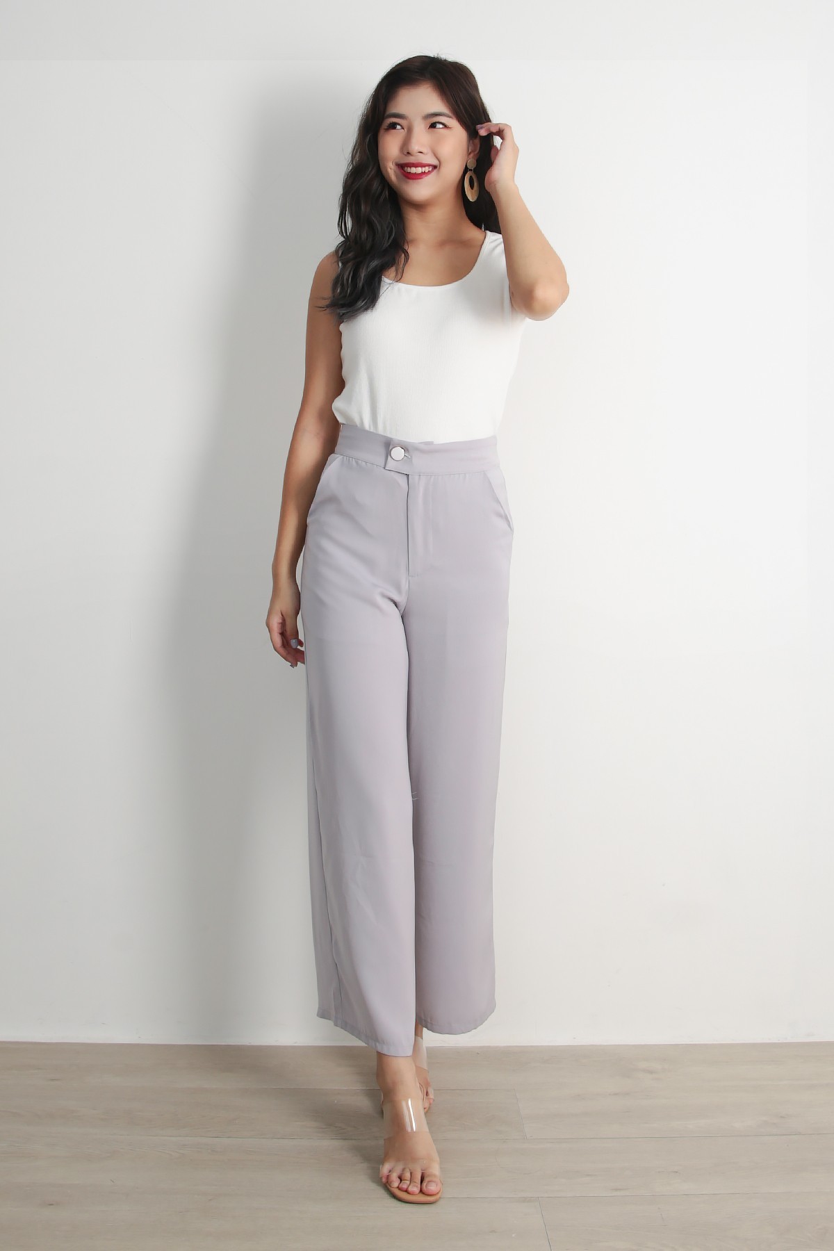 Tessica Essential Top in White