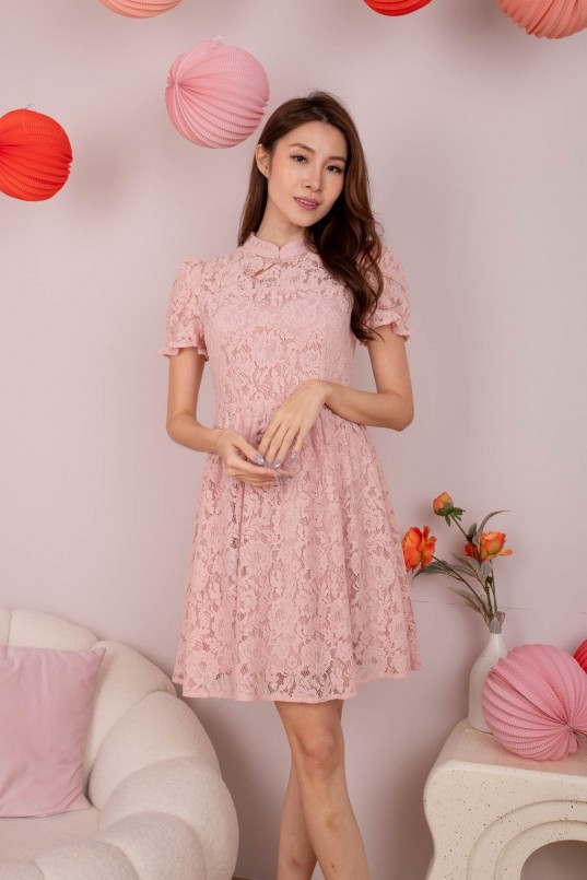 Geonna Lace A-Line Cheongsam in Blush