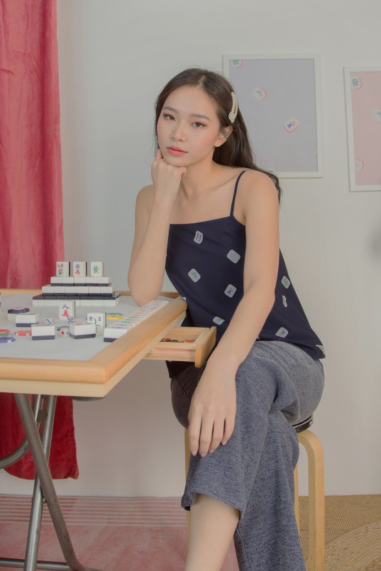 RESTOCK: Wan Mahjong Top in Navy