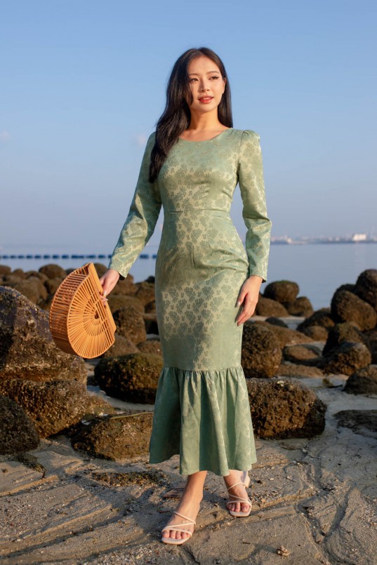Samire Embossed Mermaid Maxi in Pistachio