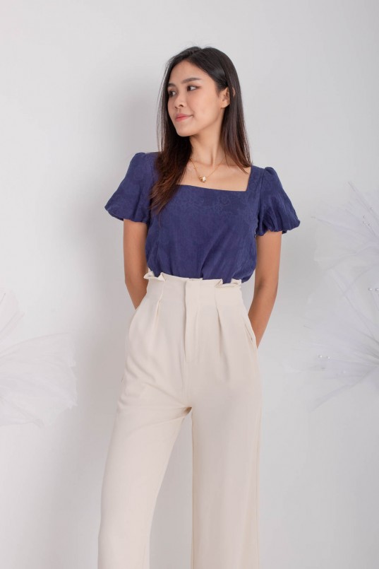 Darnie Square-Neck Puff Top in Navy