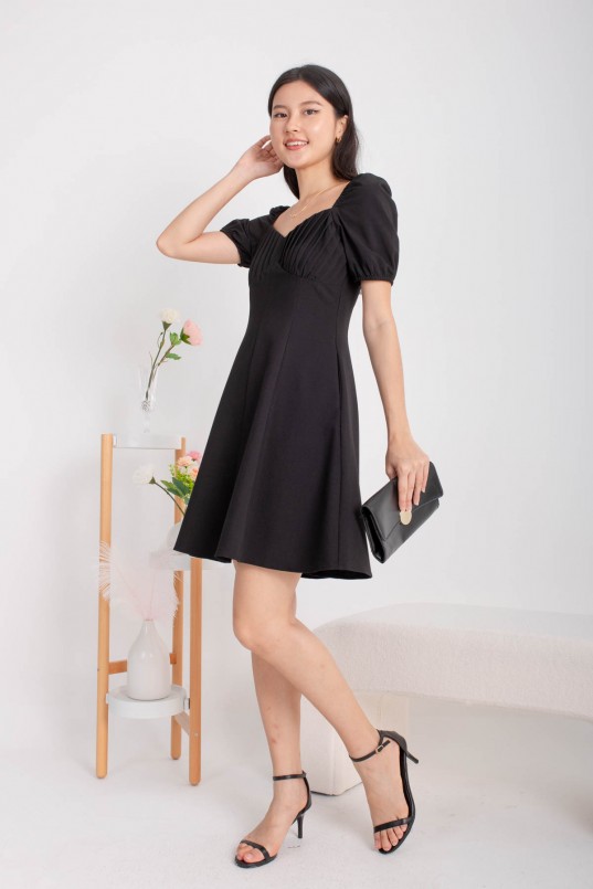 Sondrea Pleated Puff Dress in Black