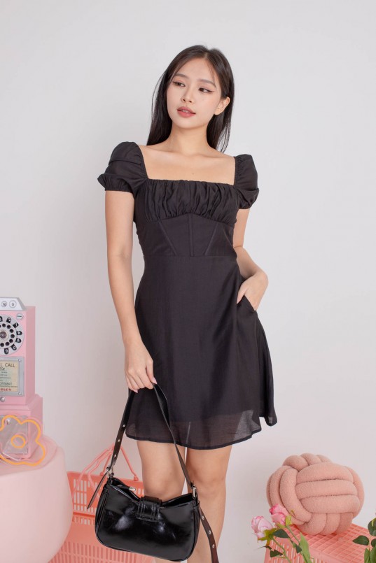 Ondie Corset Puff Dress in Black