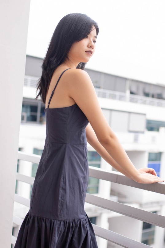 Mayse Drop Hem Panel Dress in Navy